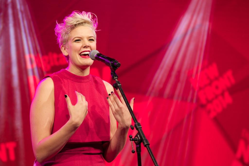 Betty Who switches to '90s pop mode with "The Valley" - The Rocky ...
