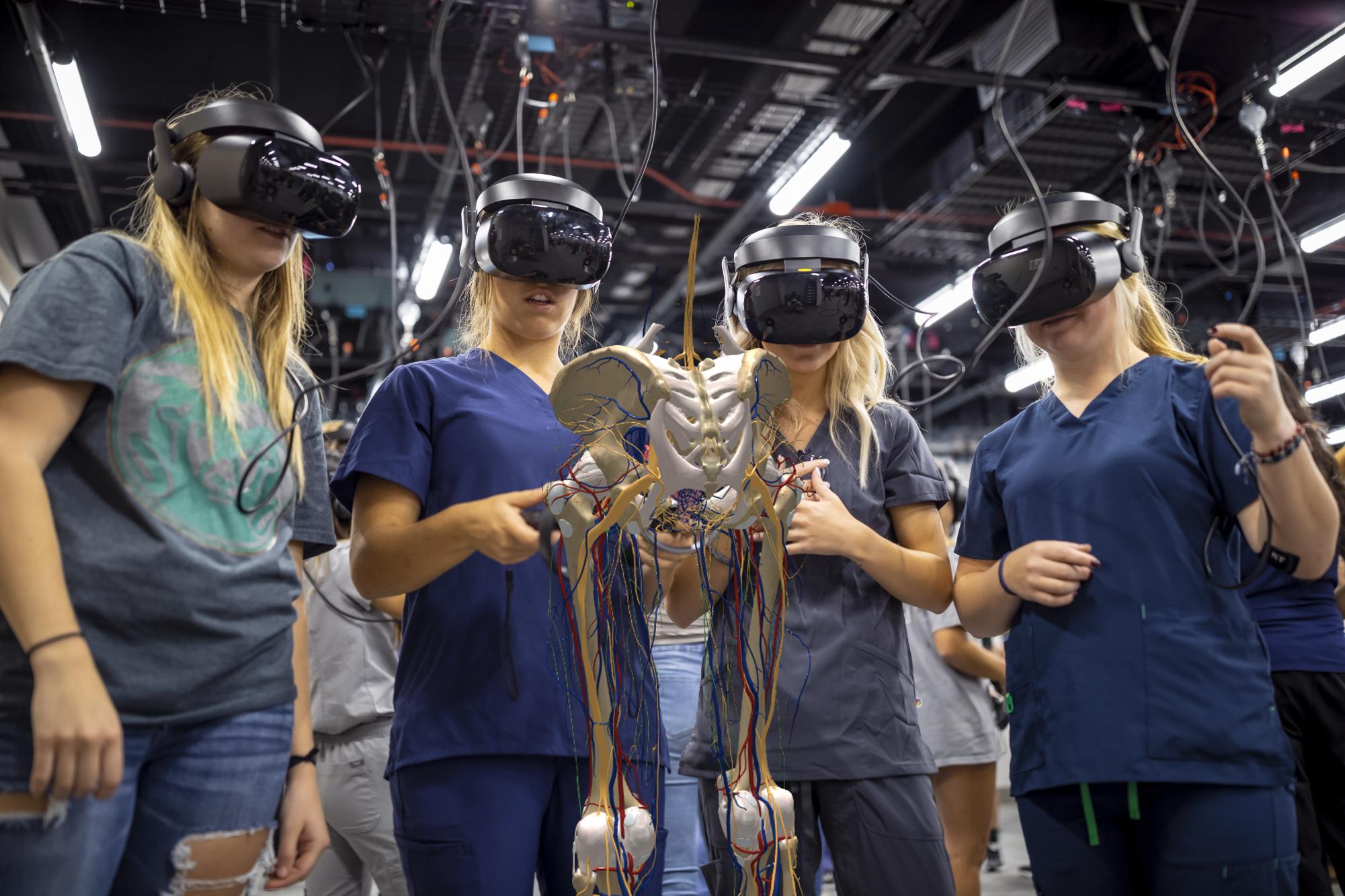 Anatomical advancements: Clapp Lab develops VR anatomy education ...
