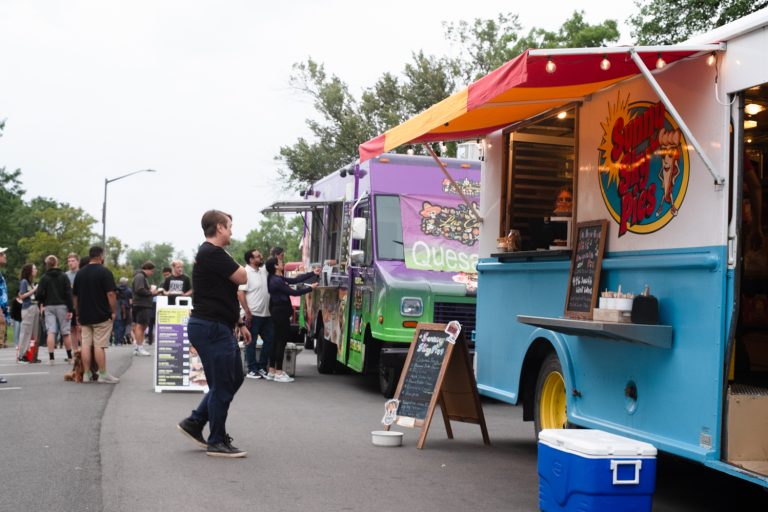 FoCo Food Truck Rally showcases local business, creativity - The Rocky ...