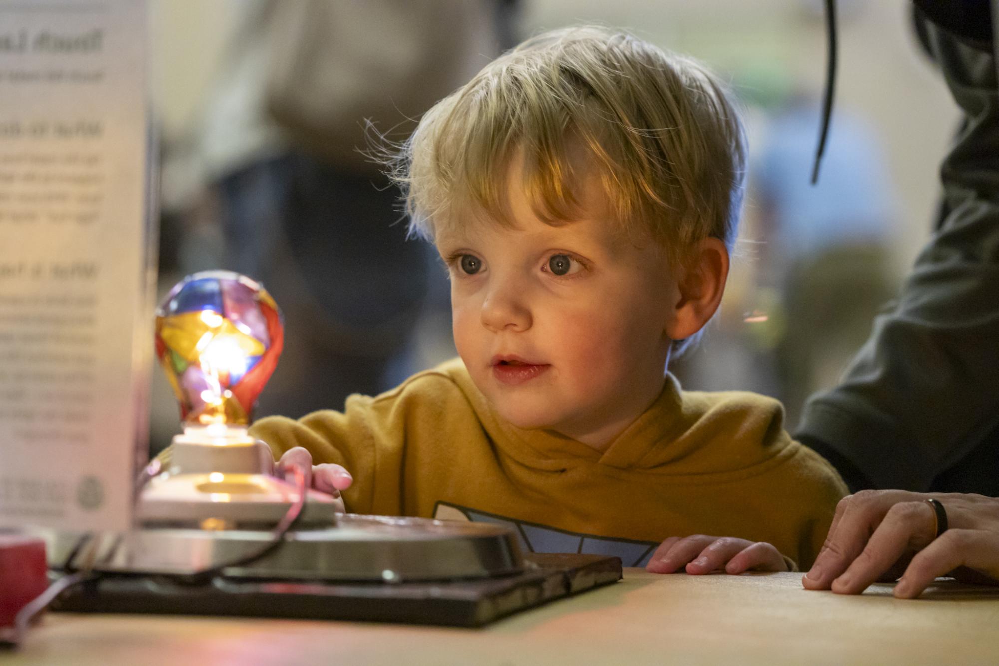 Little Shop of Physics Open House brings science to FoCo public - The ...